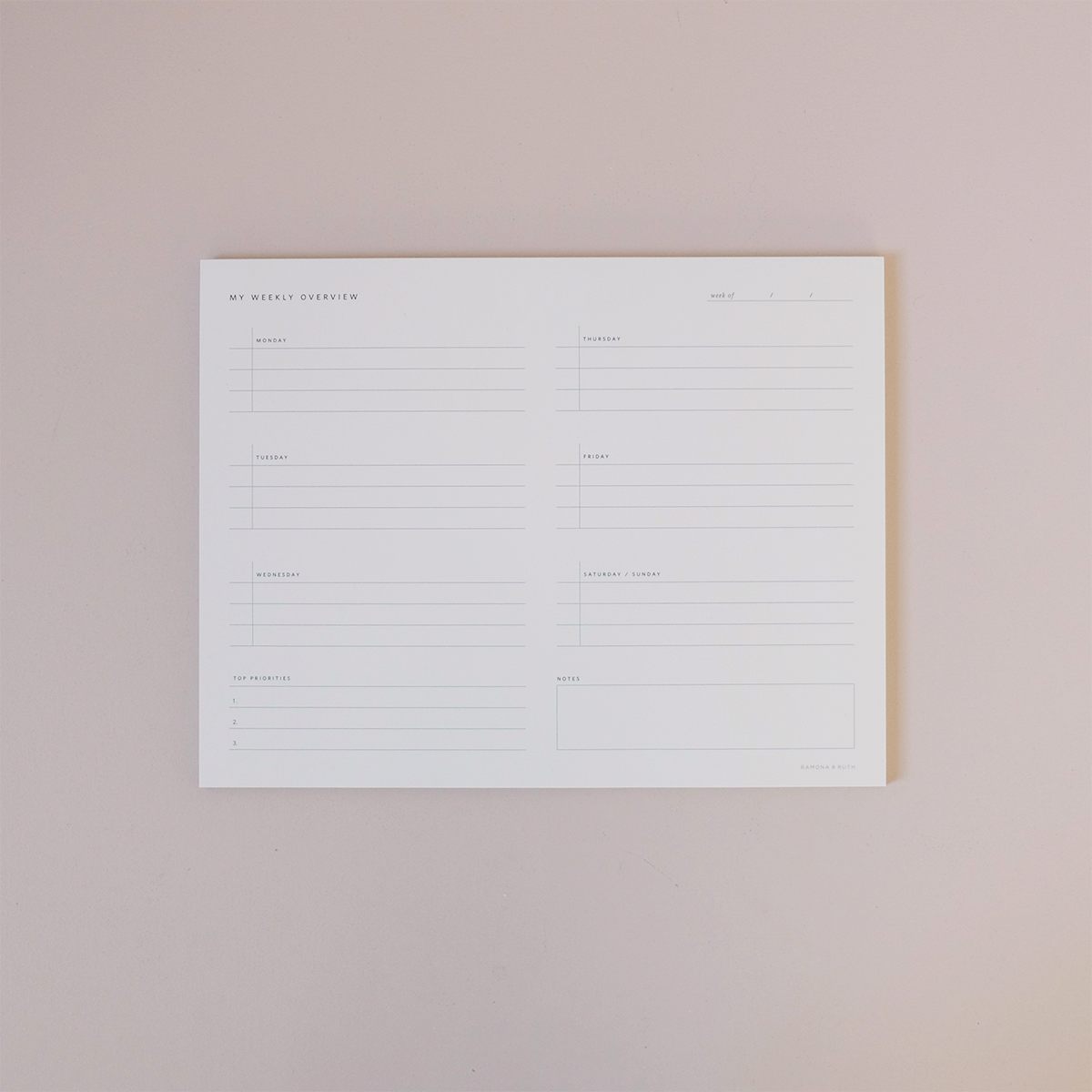 Weekly Overview Notepad – Holliday